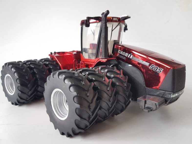 CASE PRO STEIGER 535 Farm show 2010 CHROME RED LIM-ED ERTL 1:32 - Handreco