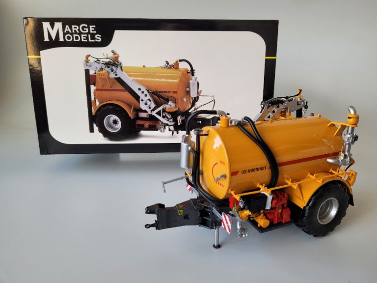 VEENHUIS PREMIUM 14.000 LITER SLURRY TANK 1:32 MARGE-MODEL NW LOGO NR 2238 - Handreco